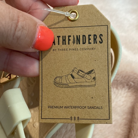 Shoes | Brand New Three Pines Co Pathfinders | Poshmark